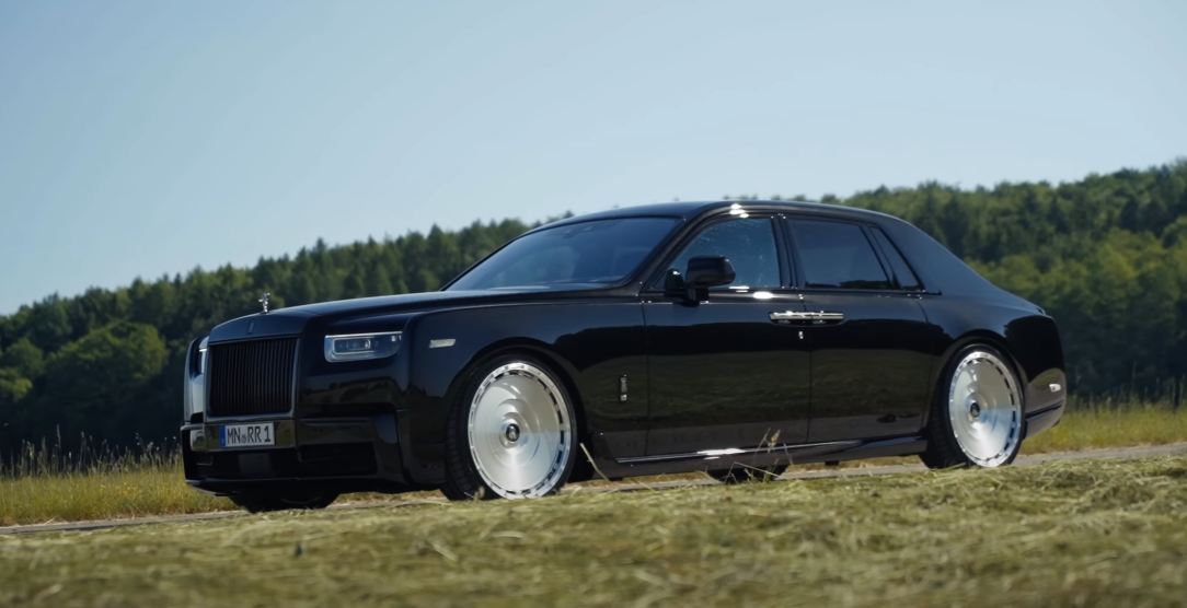World Luxurious Car Rolls Royce Phantom 2024 - Car Selection